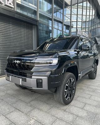 BYD Formula Leopard 8 2025 Smart Brave Deluxe Edition 5-door 6-seater ...