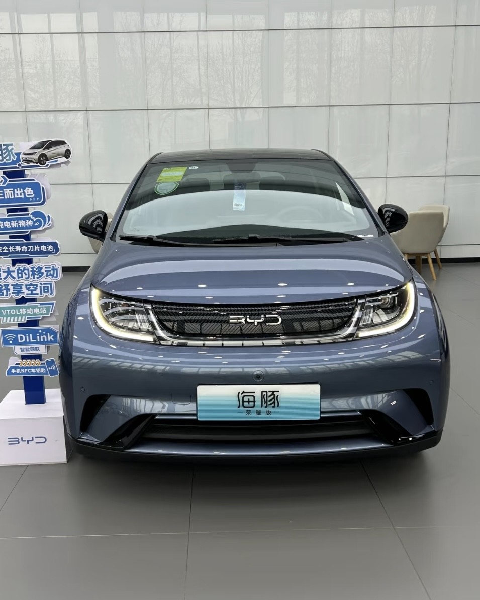 Pure Electric BYD Dolphins RHD 130 Seal EV 2024 Sedan Car
